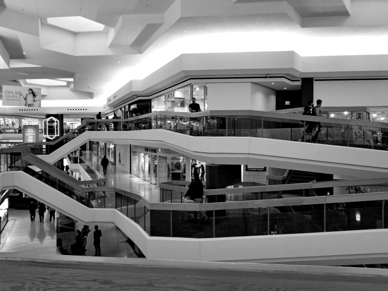 Fairlane Town Center - Dearborn Michigan Gallery- Radically Retro